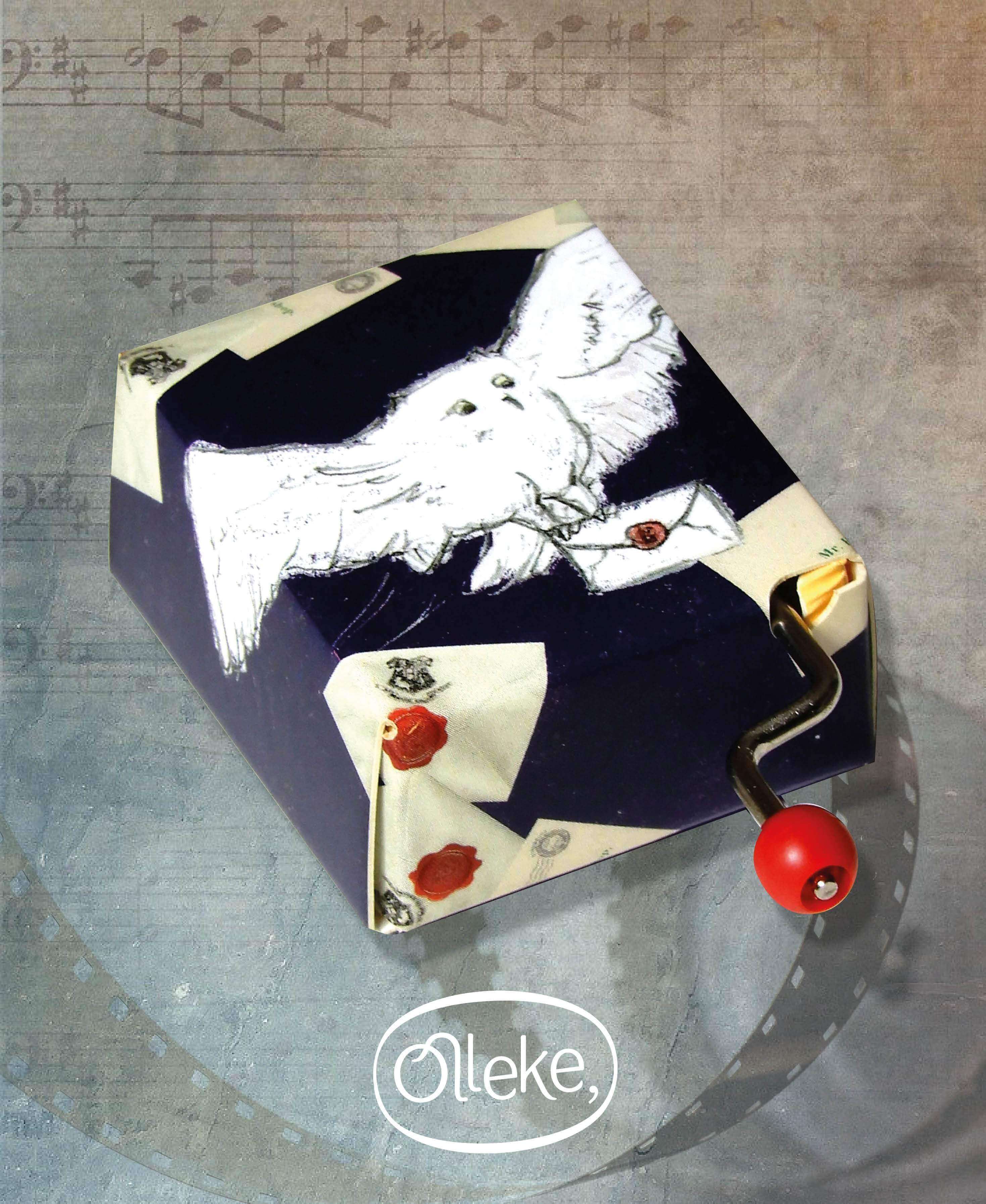 Hedwig Hand Crank Music Box